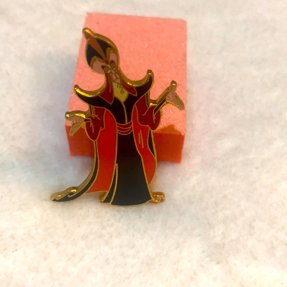 Disney | Accessories | Disney Aladdin Jafar Pin | Poshmark